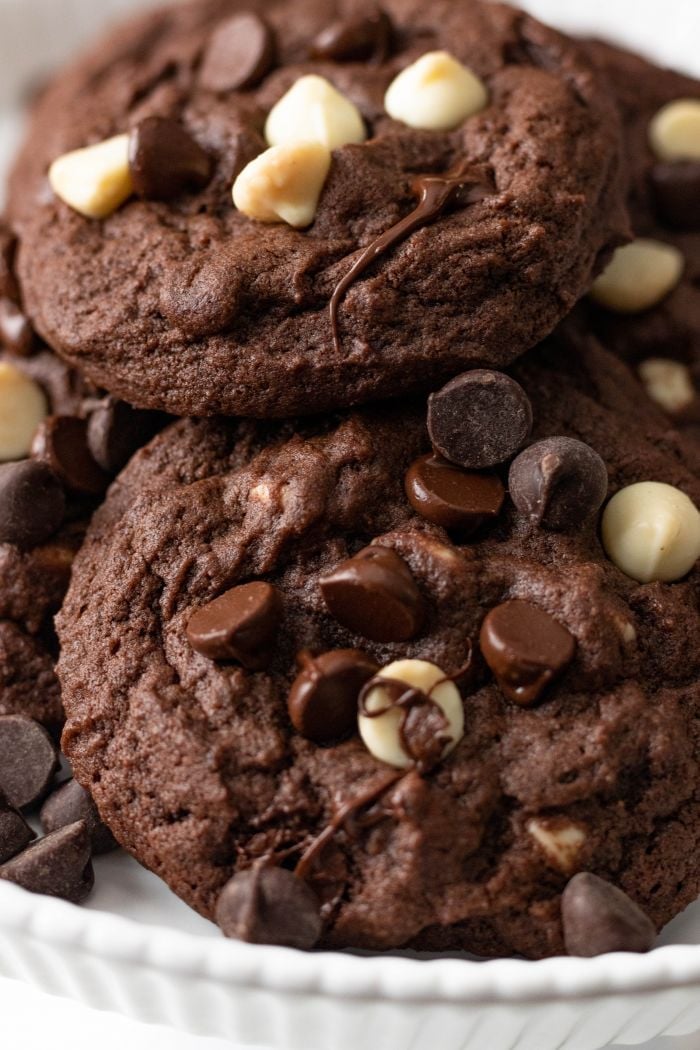 The Kollee Kitchen | Inside Out Chocolate Chip Cookies